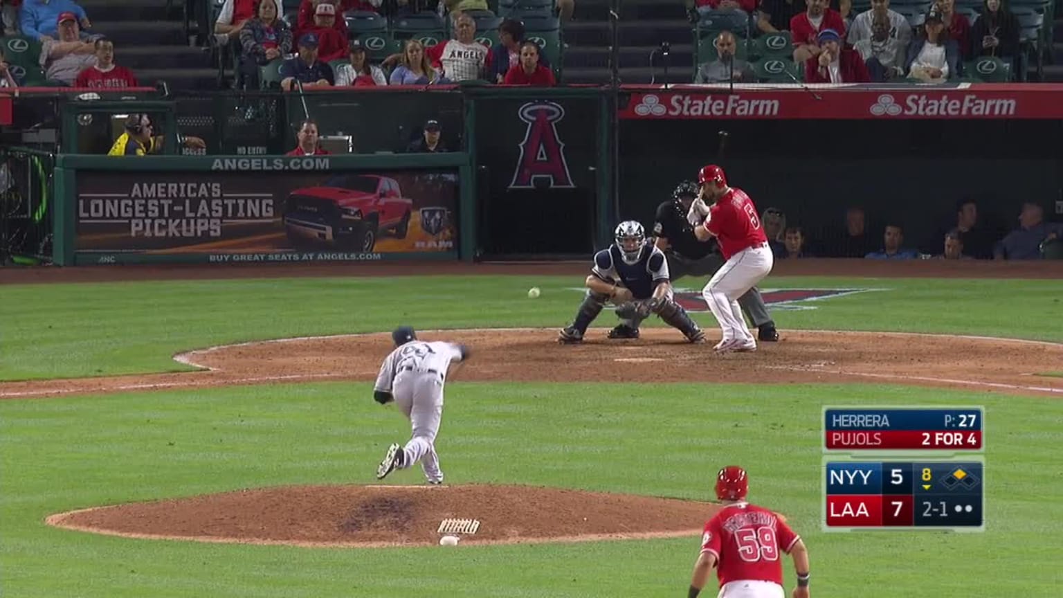 Ronald Herrera Foul to Albert Pujols | 06/14/2017 | Los Angeles Dodgers