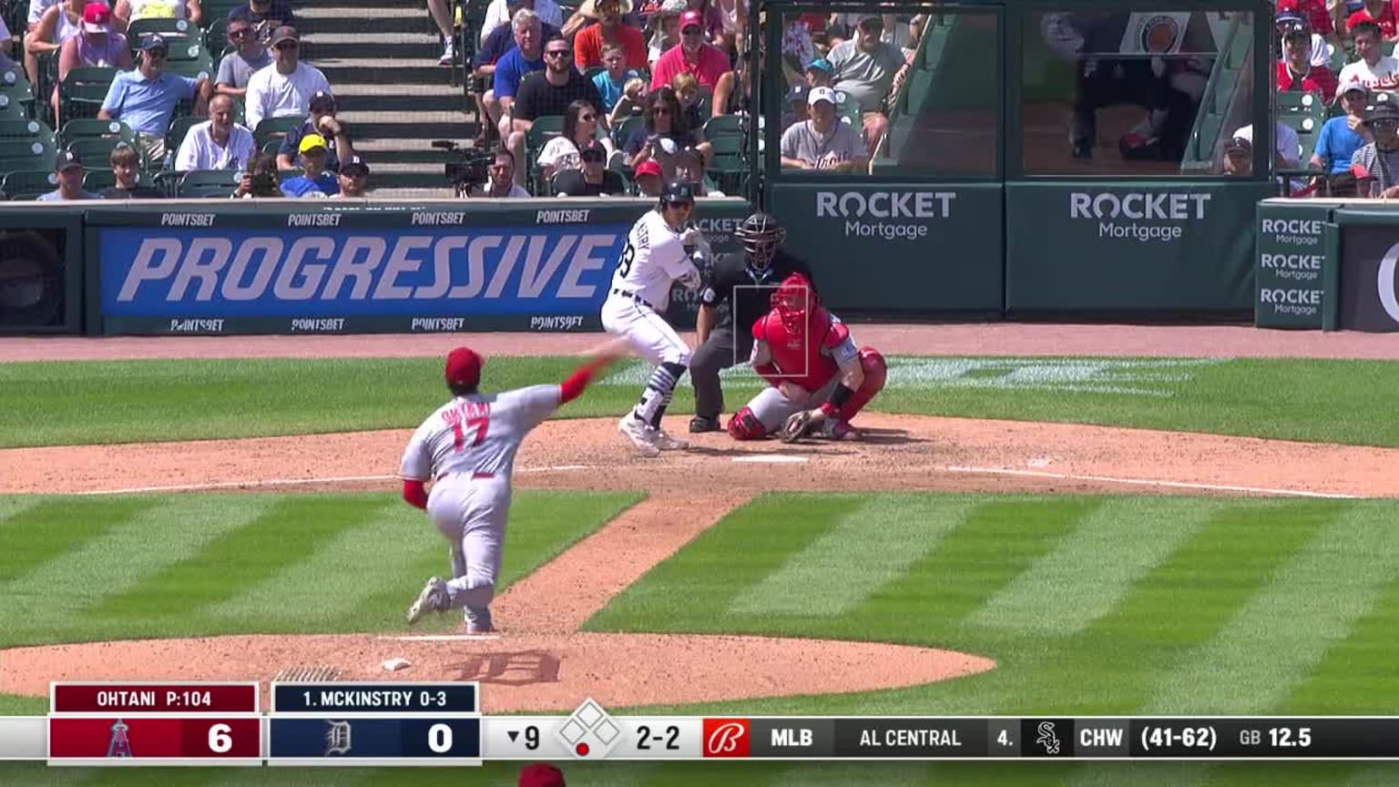 Shohei Ohtani Ball to Zach McKinstry | 07/27/2023 | MLB.com