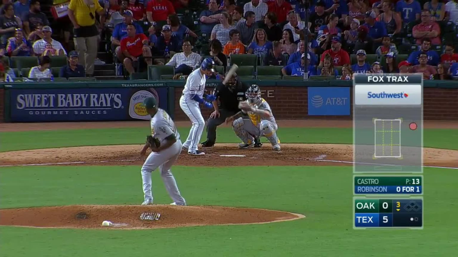 Simon Castro Ball to Drew Robinson | 09/30/2017 | MLB.com