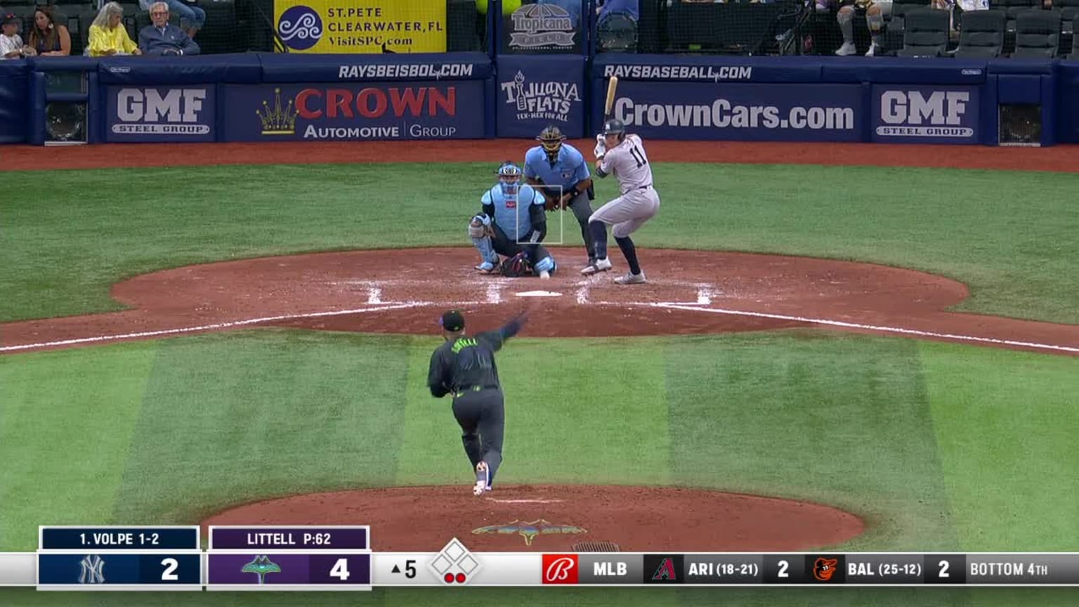 Anthony Volpe singles on a ground ball to right fielder Jonny DeLuca. | 05/11/2024 | Tampa Bay Rays