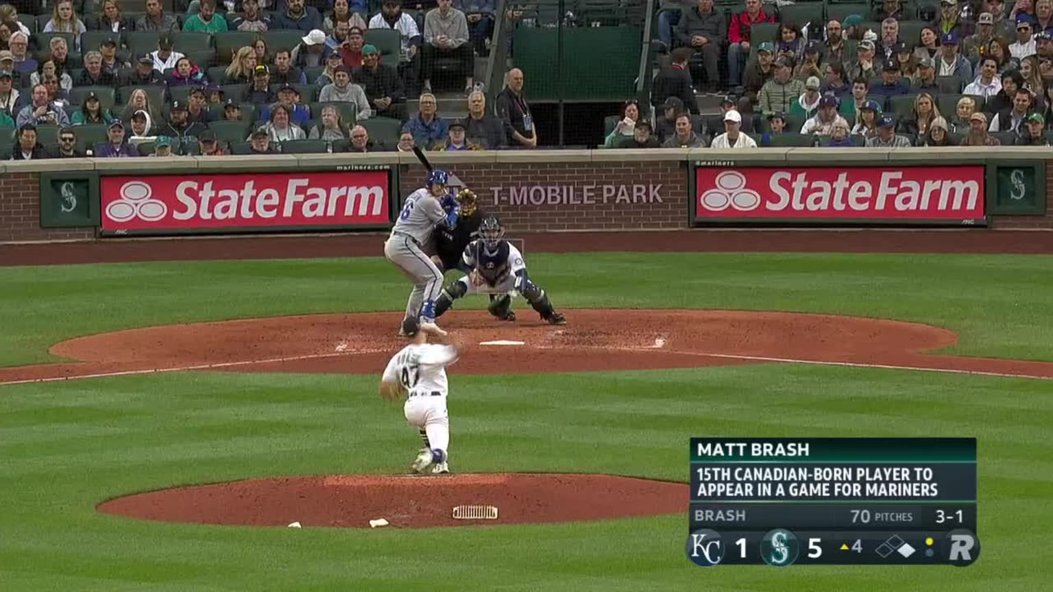 Ryan O'Hearn walks. Bobby Witt Jr. to 2nd. | 04/23/2022 | MLB.com