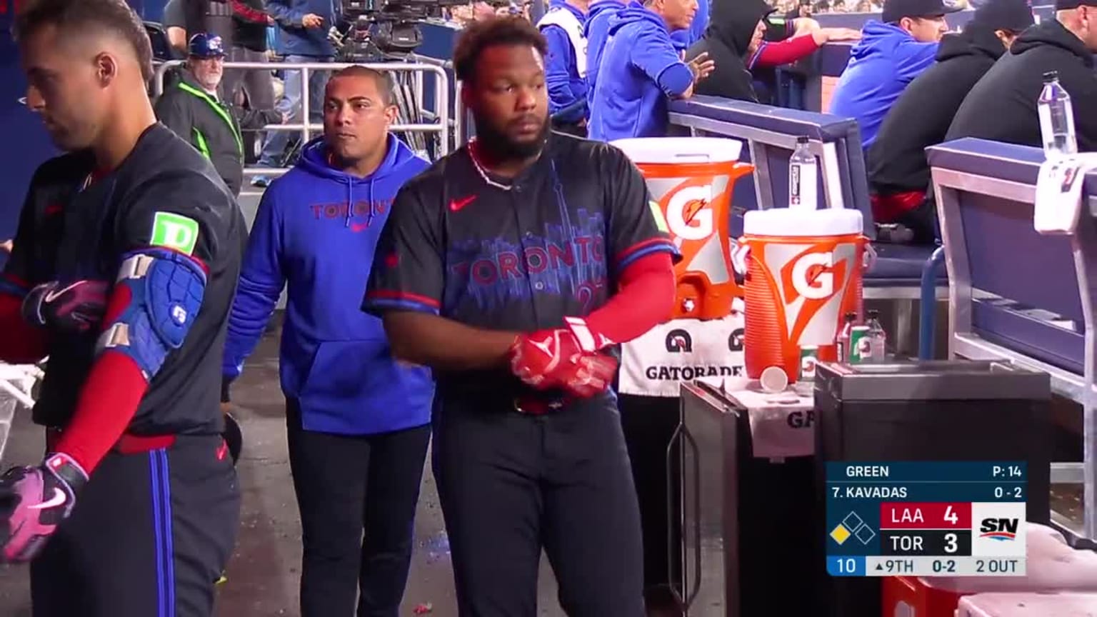 Niko Kavadas strikes out swinging. | 08/23/2024 | MLB.com