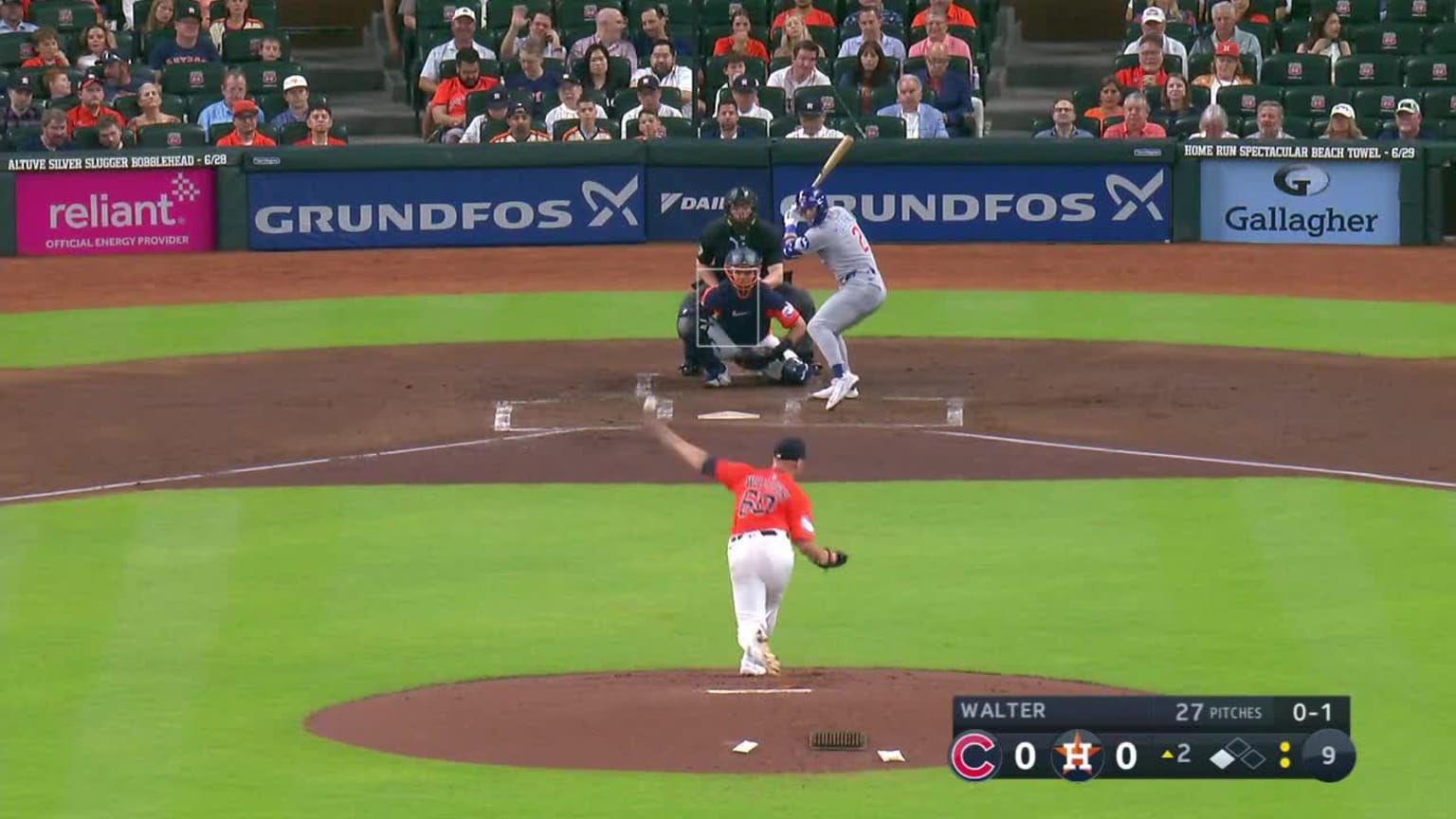 Nico Hoerner flies out to right fielder Cam Smith. | 06/27/2025 | MLB.com