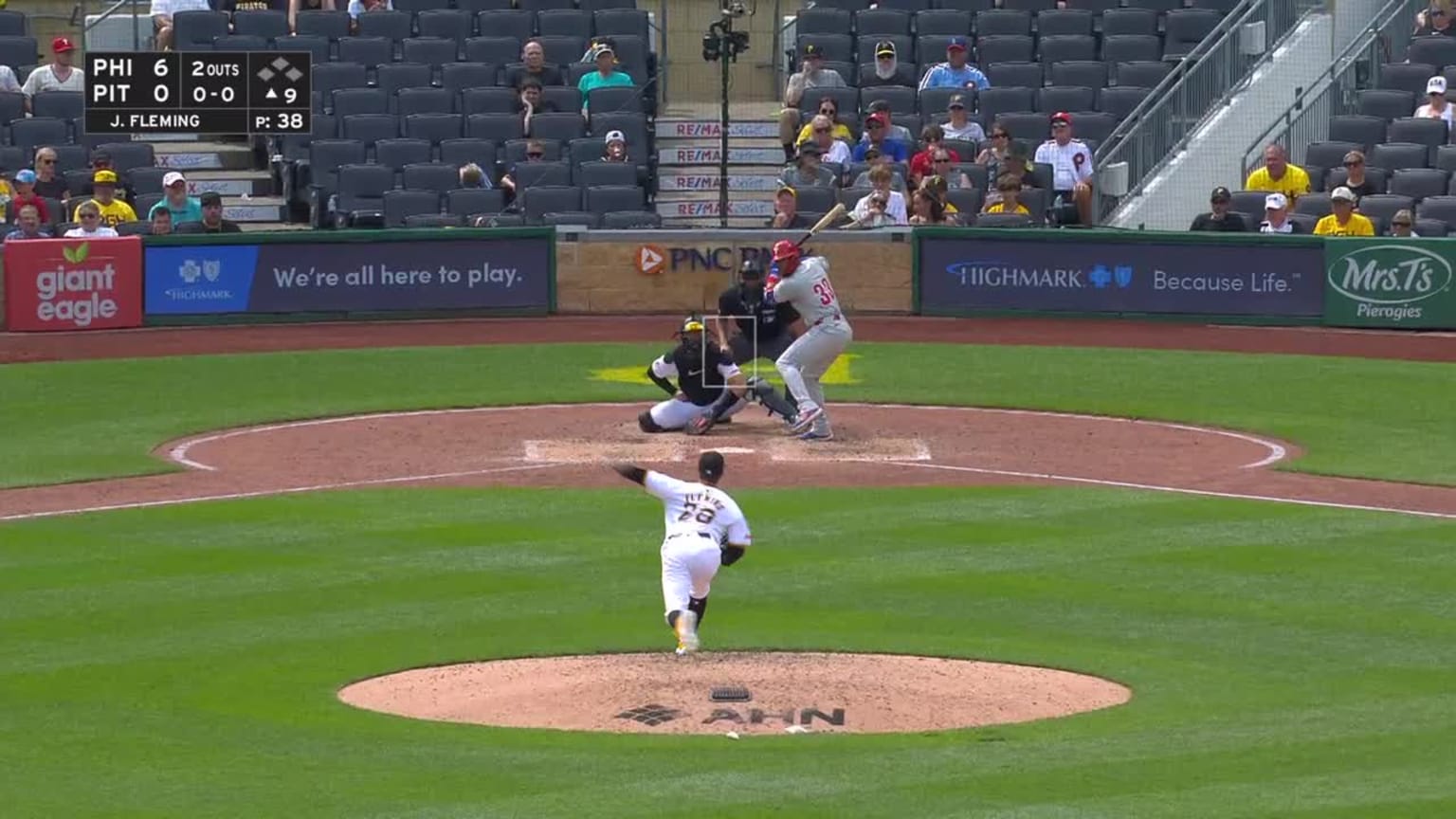 Edmundo Sosa reaches on a fielding error by shortstop Oneil Cruz. | 07 ...