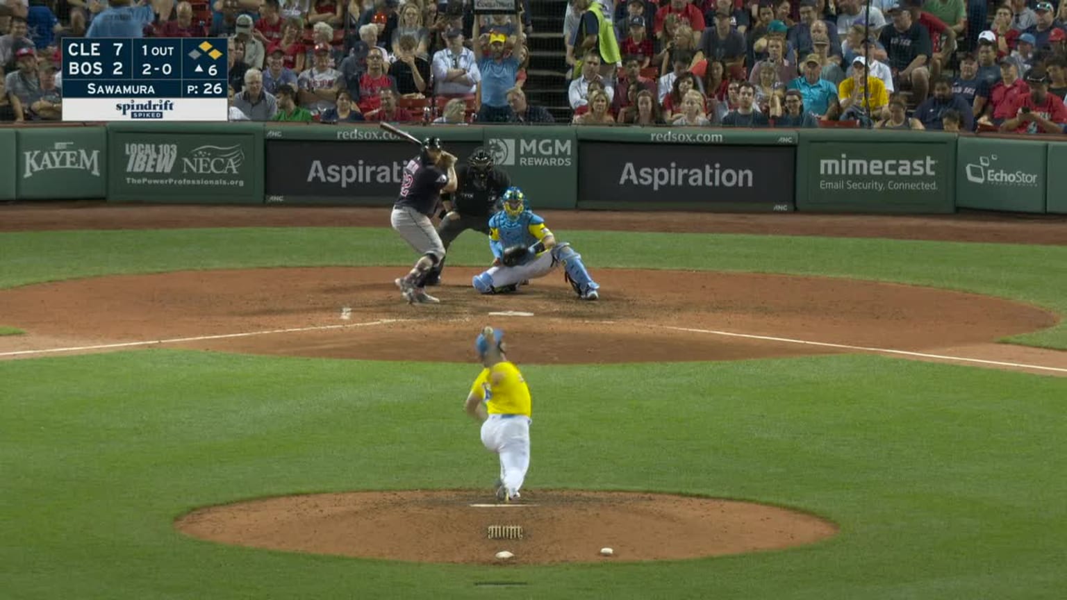 Josh Naylor flies out to left fielder Alex Verdugo. | 07/26/2022 | MLB.com
