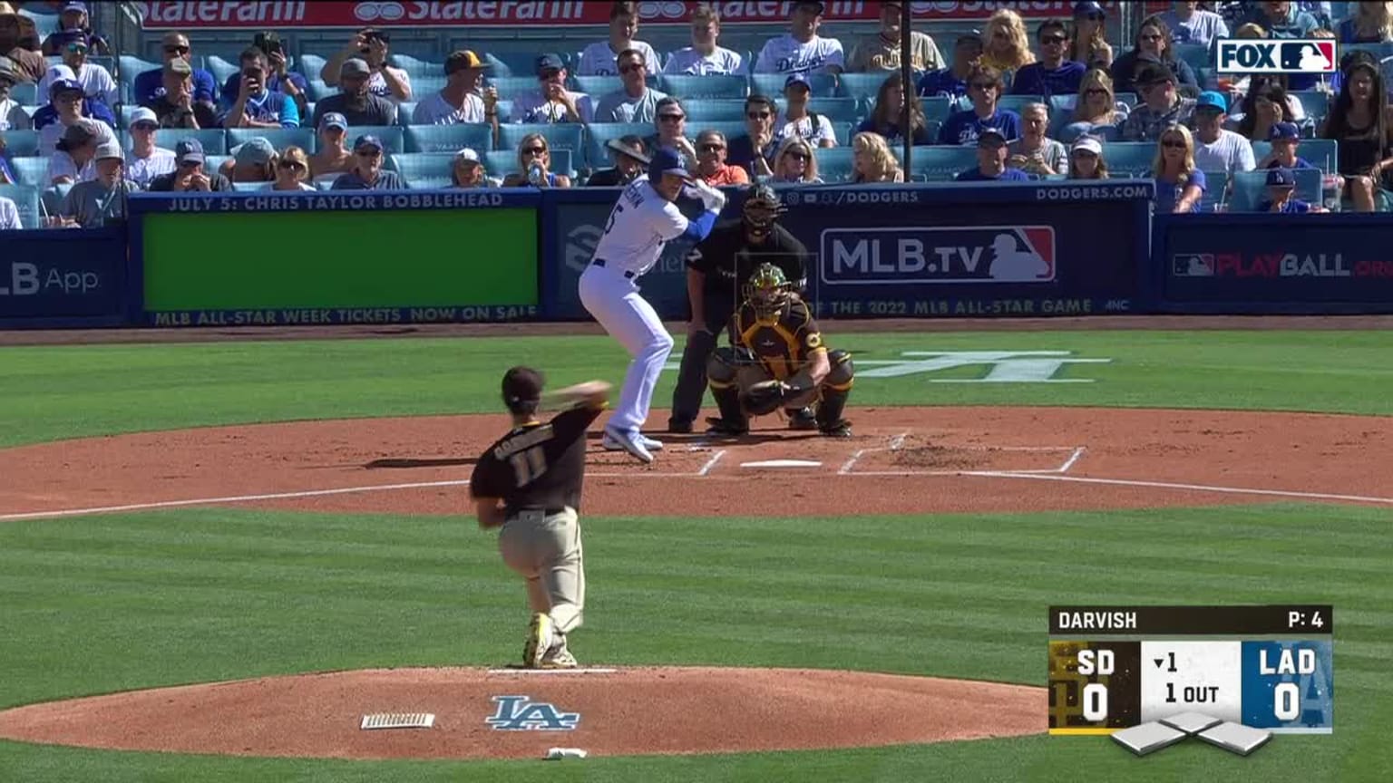 Yu Darvish Swinging Strike to Freddie Freeman | 07/02/2022 | MLB.com