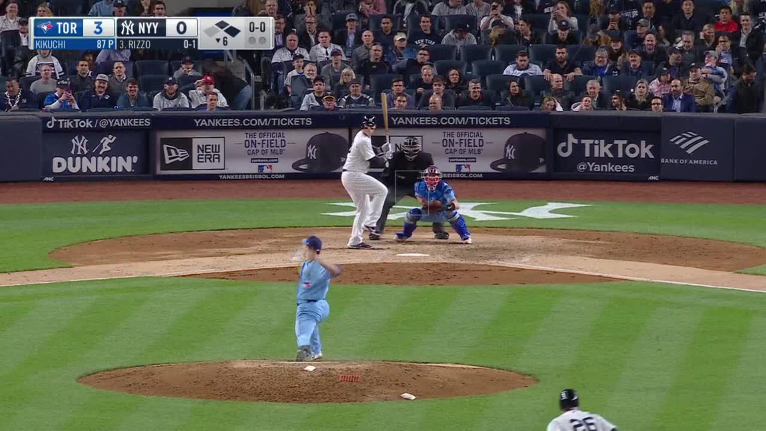 Anthony Rizzo flies out sharply to center fielder George Springer. DJ ...