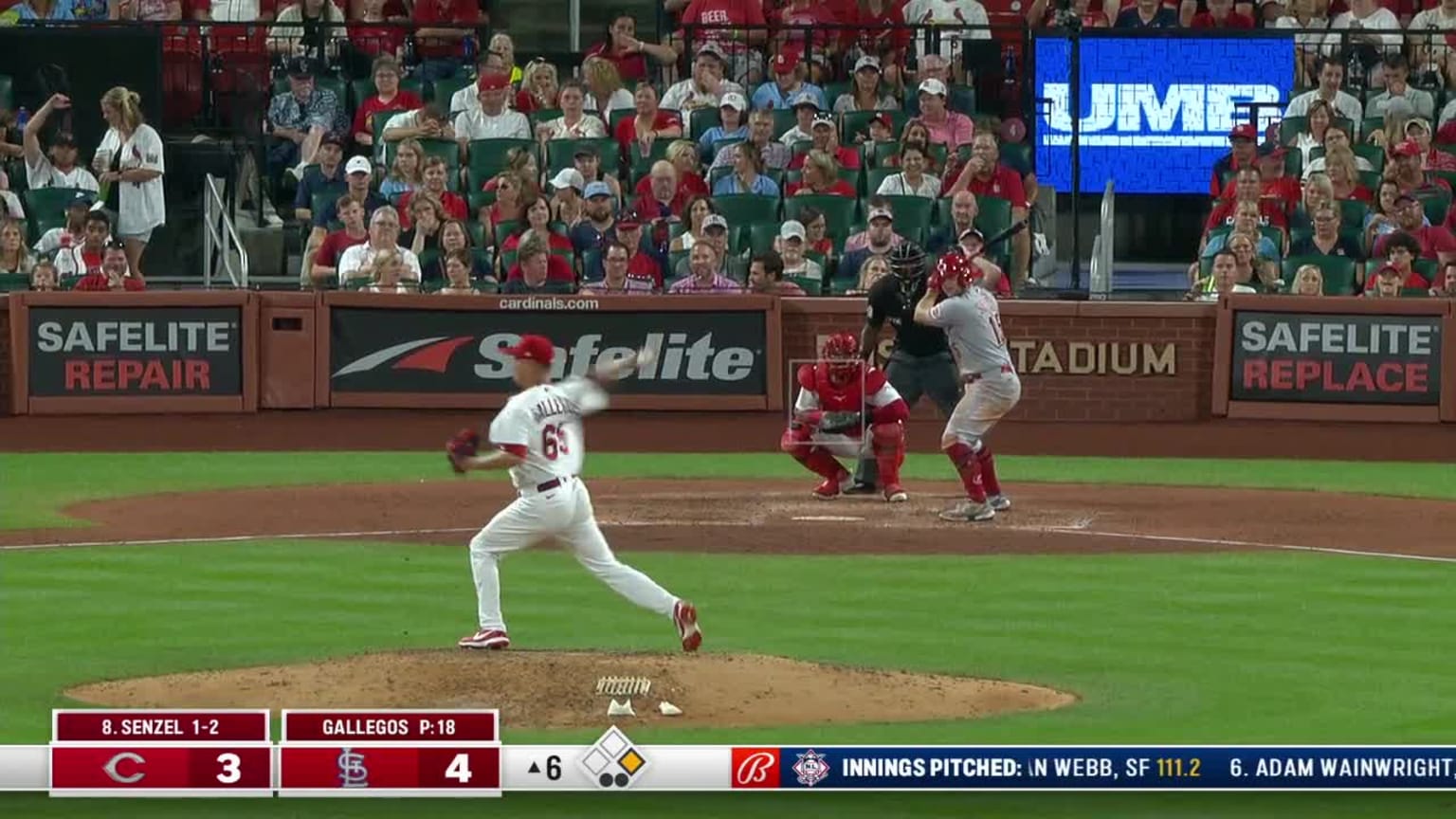 Pickoff Attempt 1B | 07/15/2022 | MLB.com