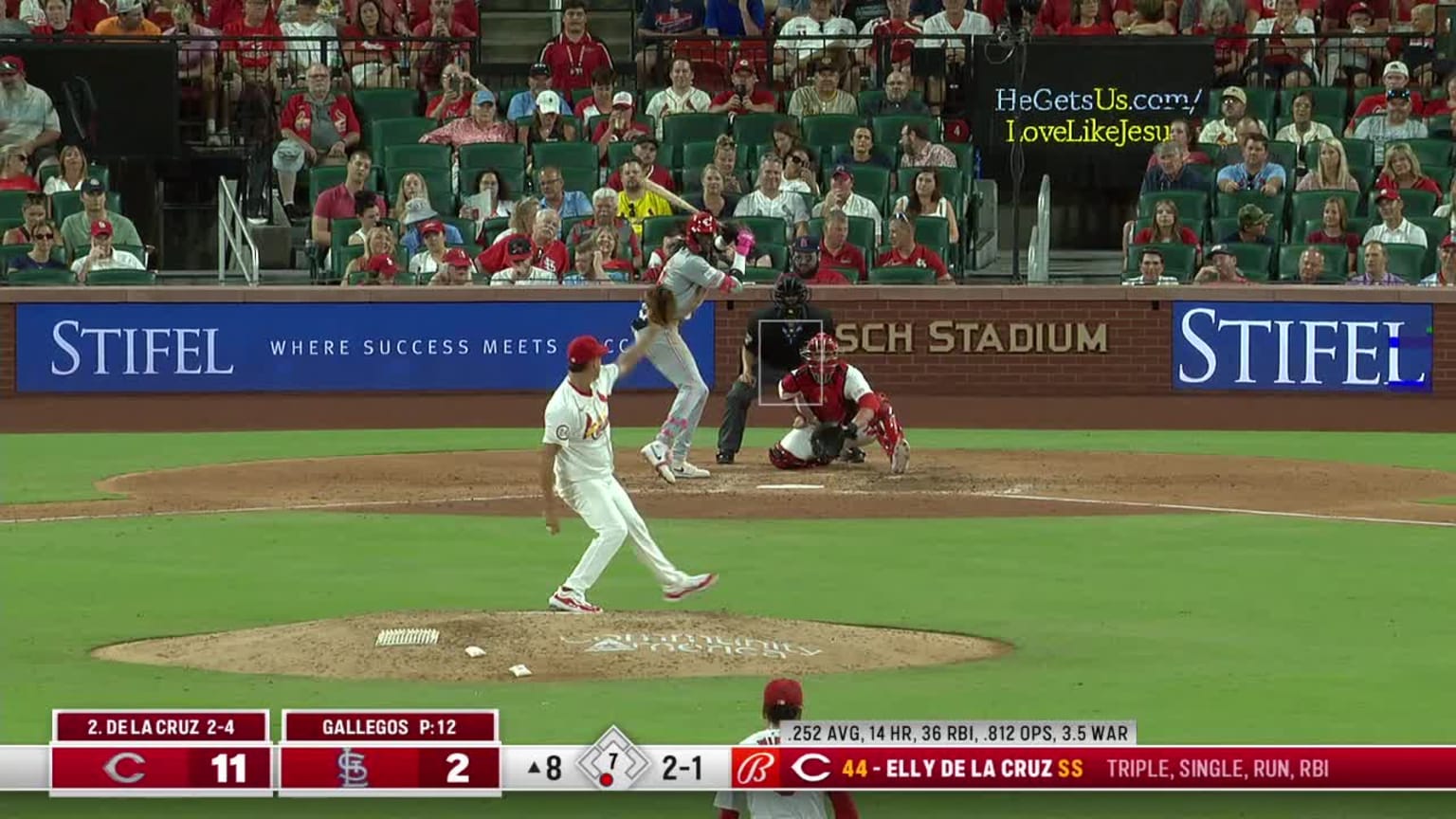 Elly De La Cruz singles on a fly ball to left fielder Brendan Donovan ...