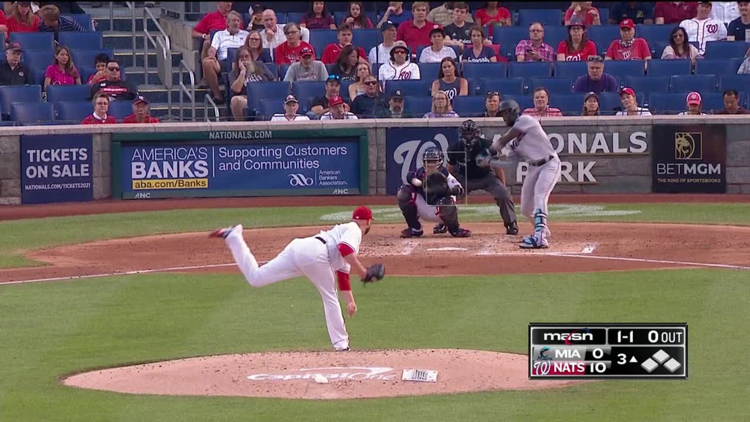 Monte Harrison lines out to right fielder Juan Soto. | 07/19/2021 | MLB.com