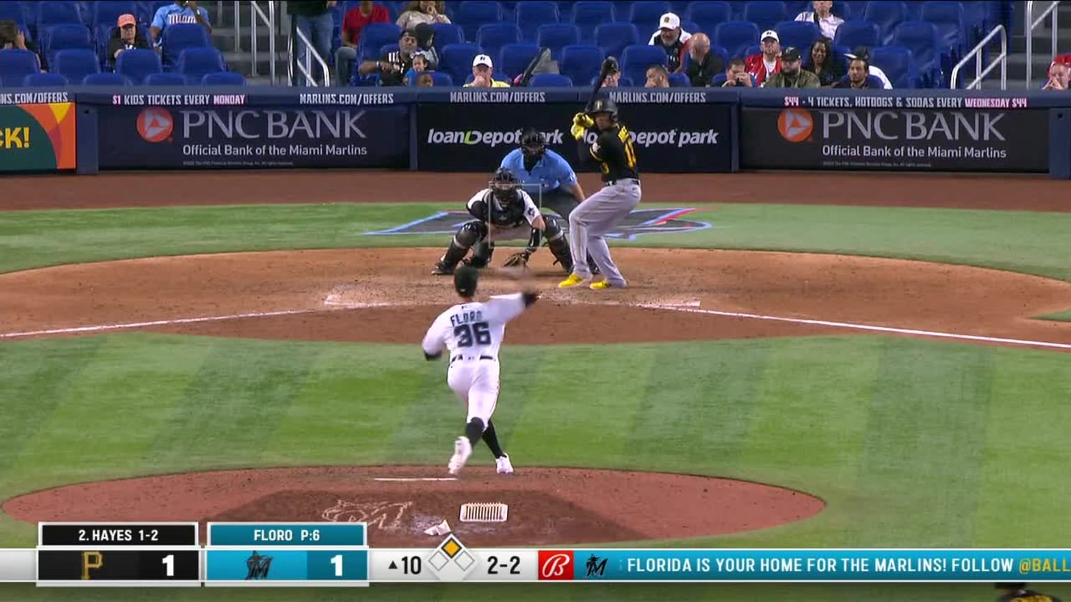 Dylan Floro Foul to Ke'Bryan Hayes | 07/14/2022 | MLB.com