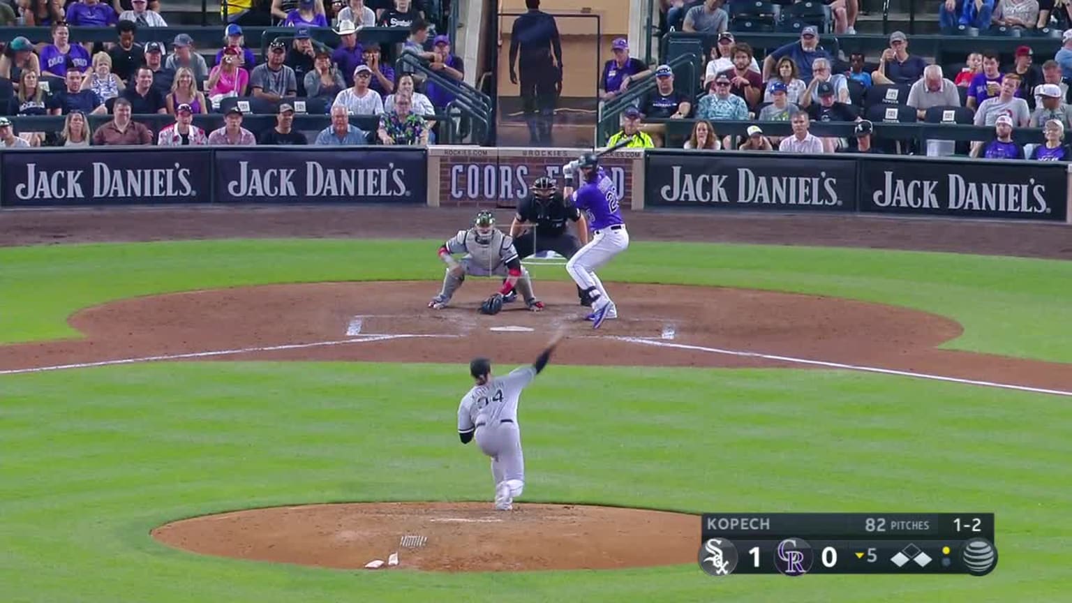 Kris Bryant grounds into a double play, shortstop Tim Anderson to ...