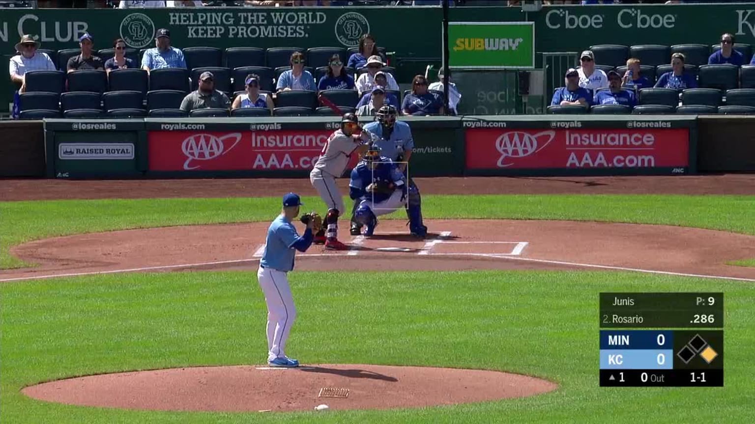 Jakob Junis Foul to Eddie Rosario | 09/16/2018 | Chicago Cubs