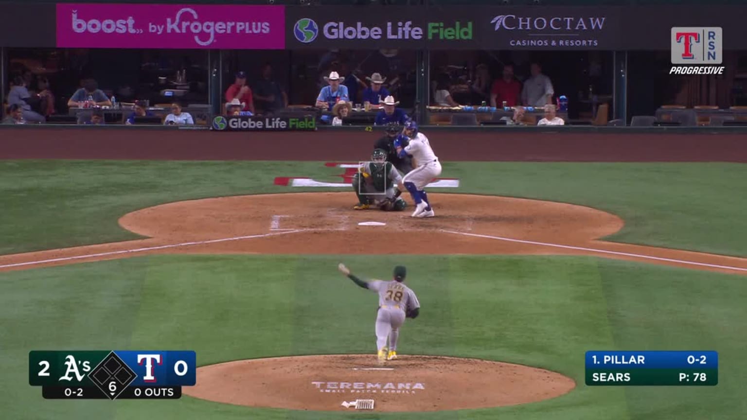 Kevin Pillar strikes out swinging. | 04/28/2025 | MLB.com