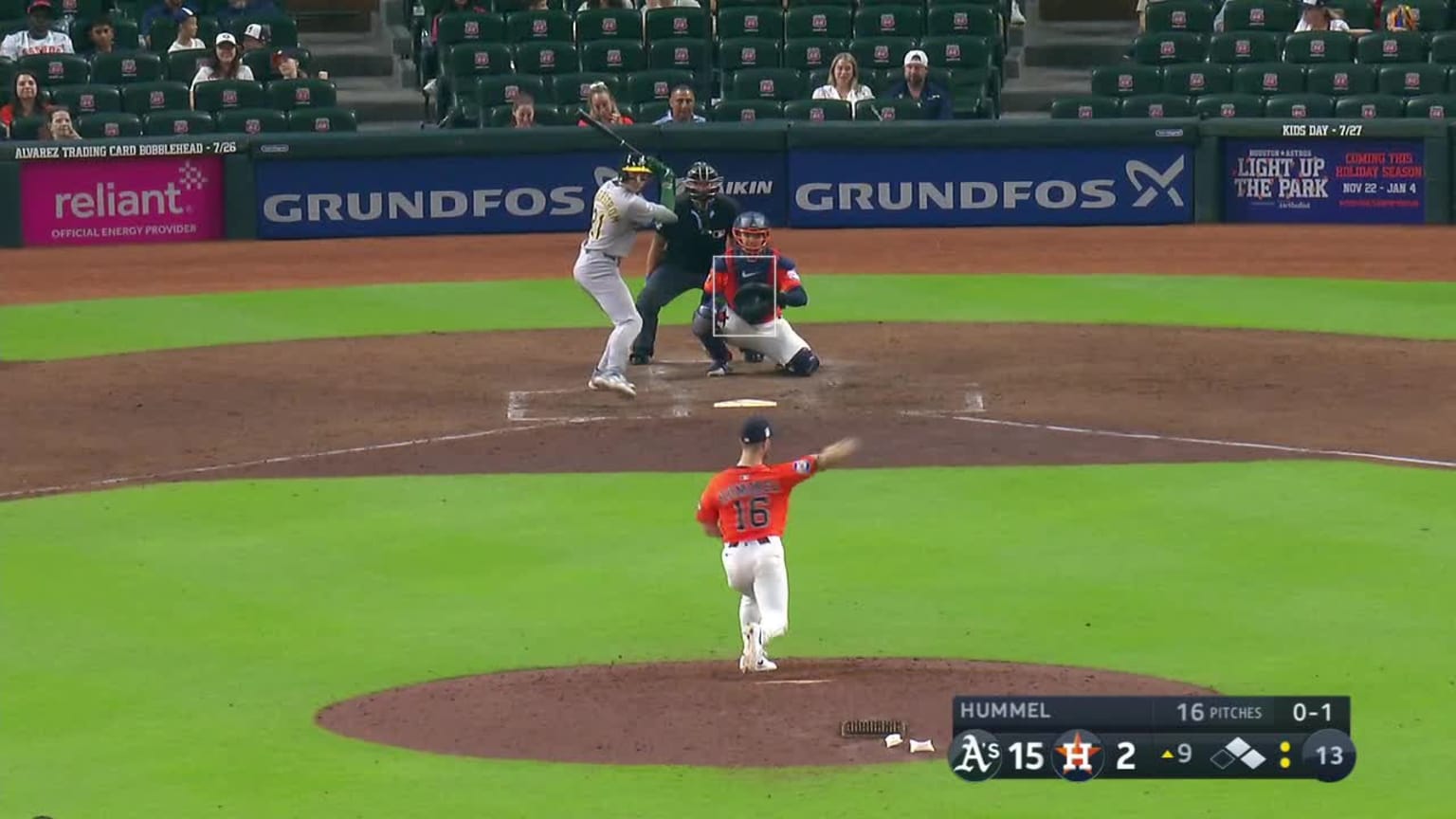 Tyler Soderstrom lines out sharply to center fielder Chas McCormick. | 07/25/2025 | MLB.com