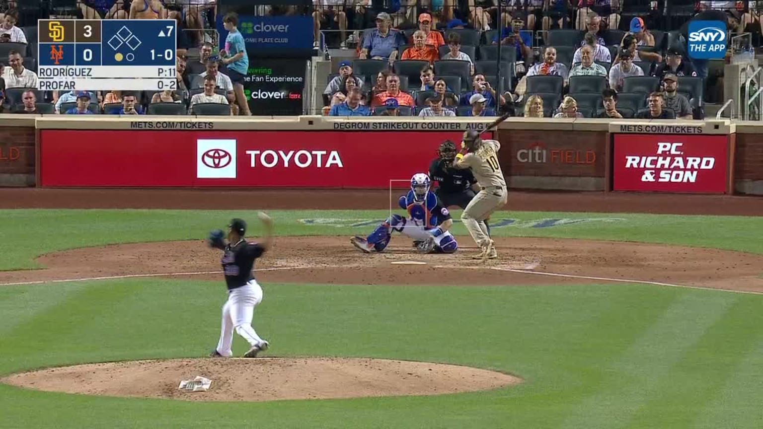 Joely Rodriguez Ball to Jurickson Profar | 07/22/2022 | MLB.com