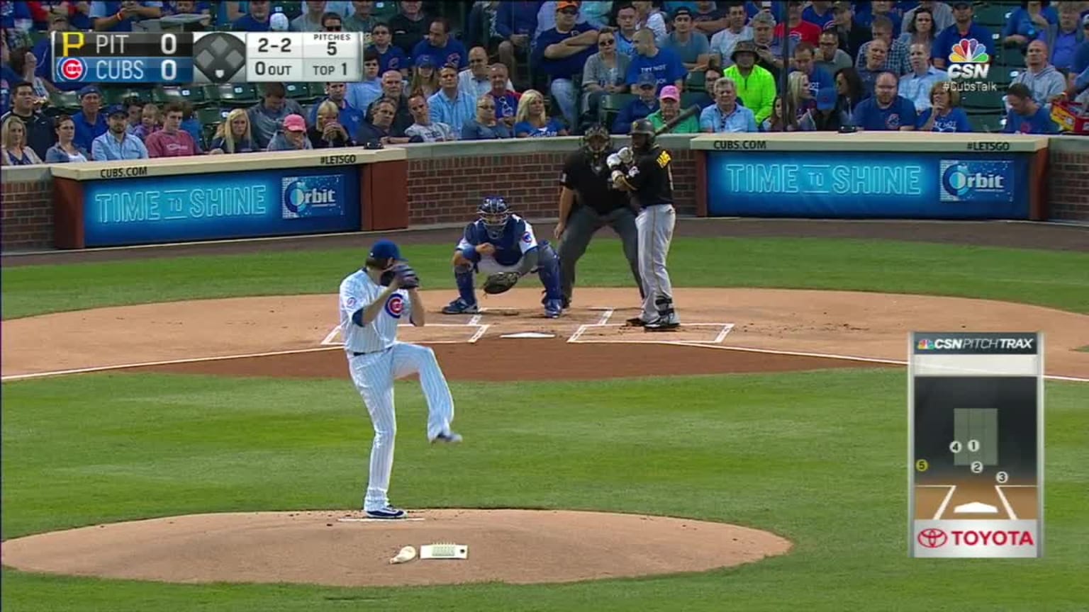 Josh Harrison reaches on a fielding error by shortstop Addison Russell ...