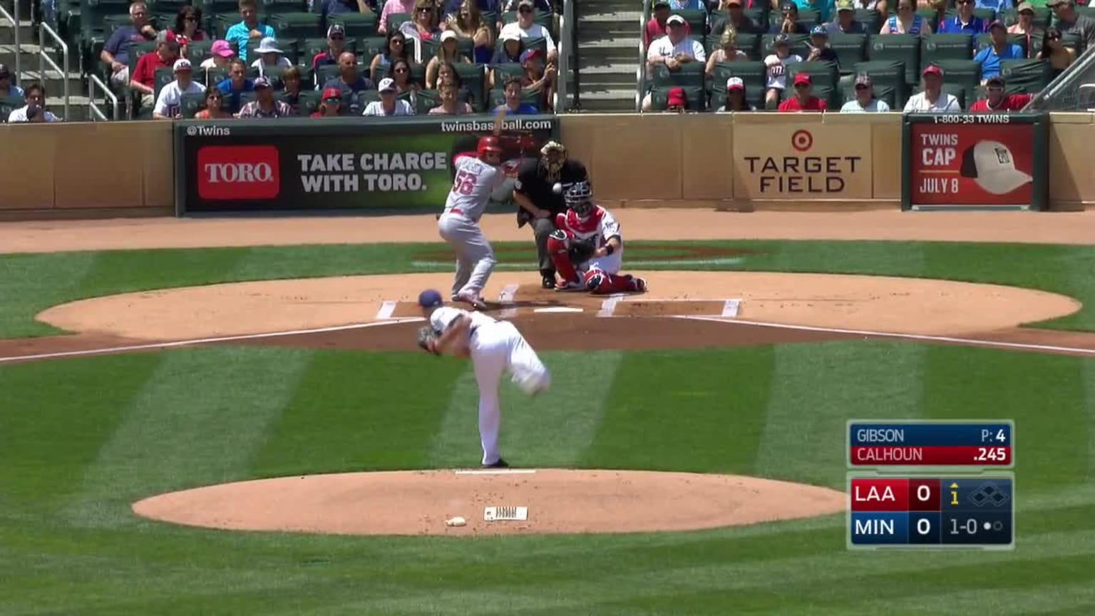 Kyle Gibson Ball to Kole Calhoun | 07/04/2017 | Cincinnati Reds