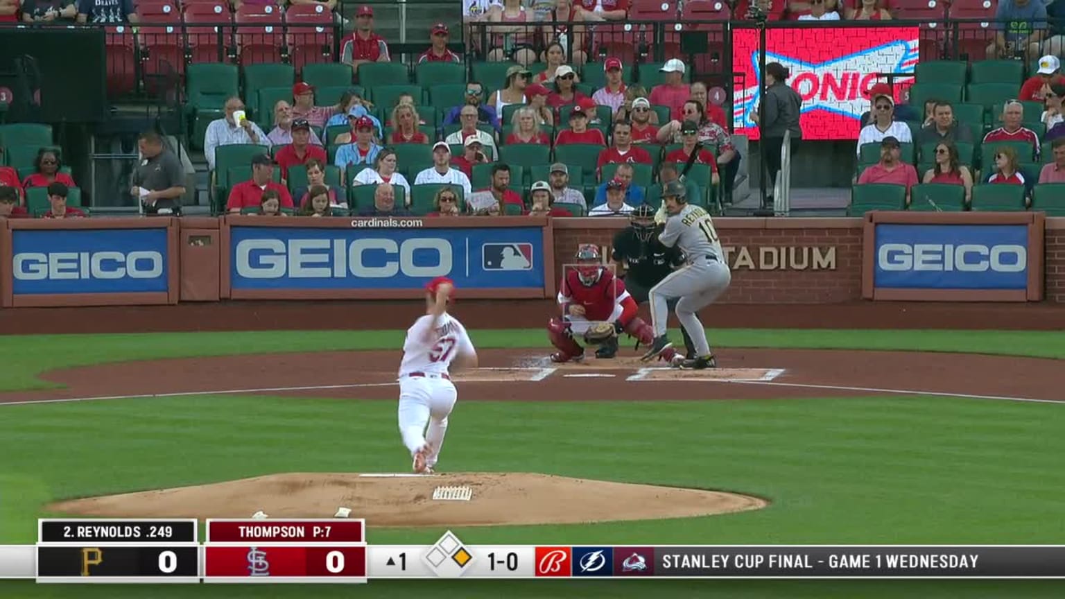 Zack Thompson Ball to Bryan Reynolds | 06/13/2022 | Seattle Mariners