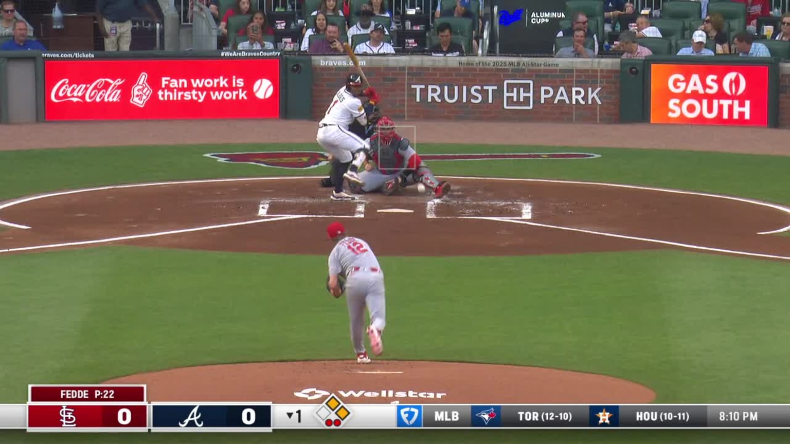 Ozzie Albies grounds out, first baseman Willson Contreras to pitcher ...