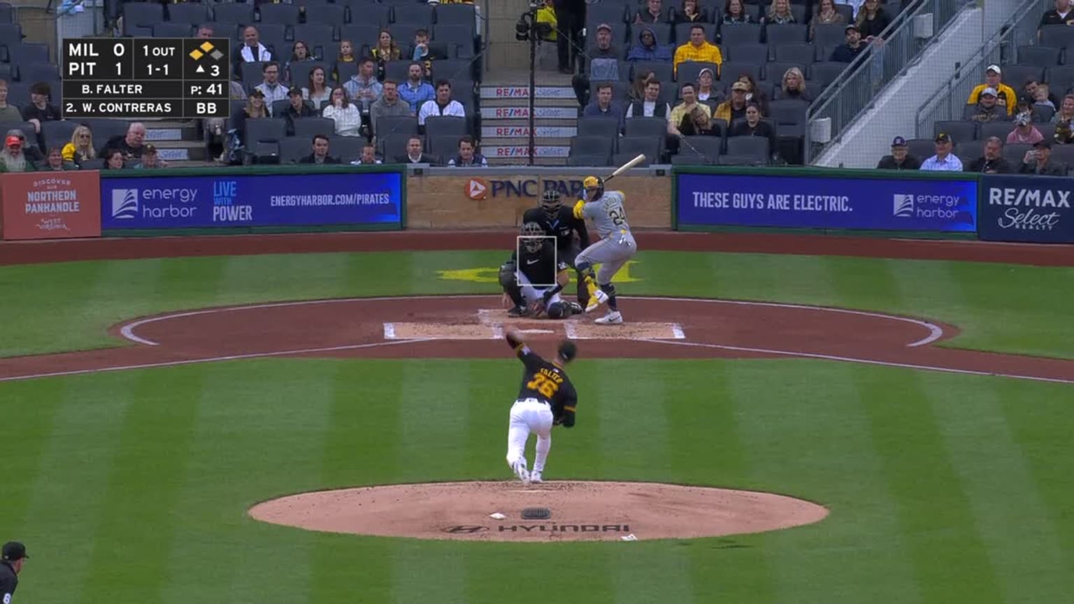 William Contreras reaches on a fielder's choice out, pitcher Bailey ...
