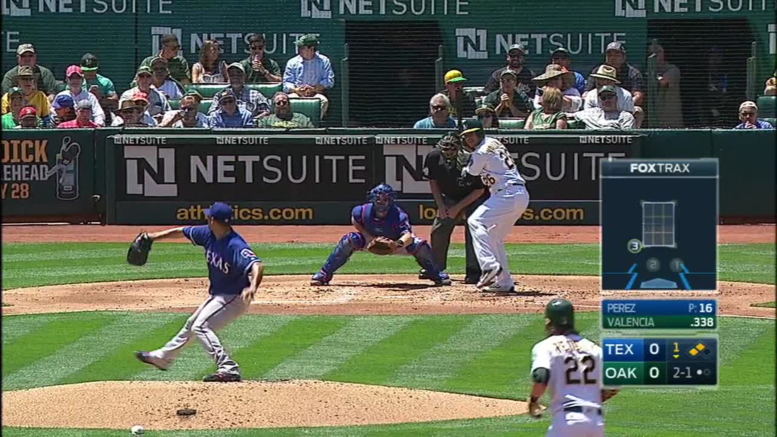 Martin Perez Ball In Dirt to Danny Valencia | 05/18/2016 | Texas Rangers