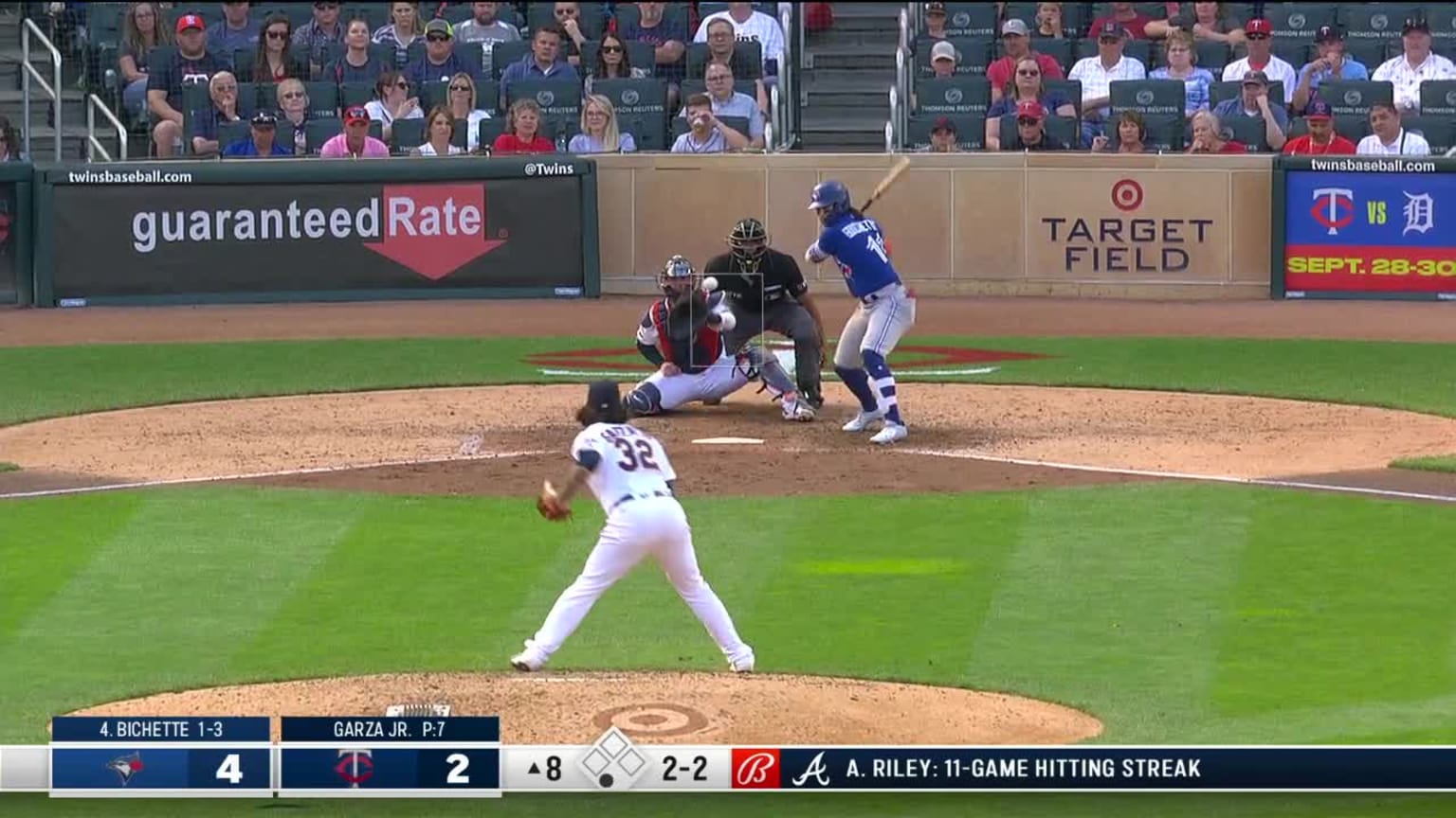 Ralph Garza Jr. Foul to Bo Bichette | 09/26/2021 | MLB.com