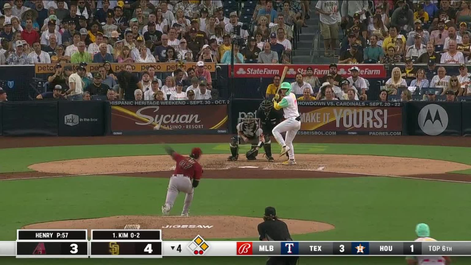 Ha-Seong Kim grounds into a force out, shortstop Geraldo Perdomo to ...