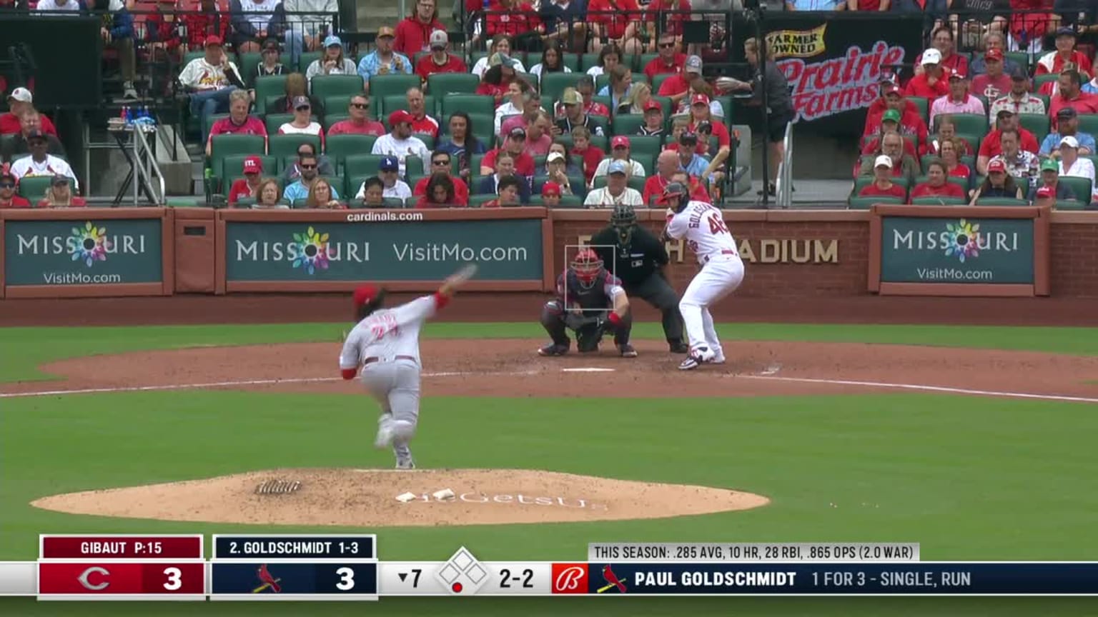 Paul Goldschmidt singles on a ground ball to third baseman Elly De La Cruz. | 06/11/2023 | MLB.com