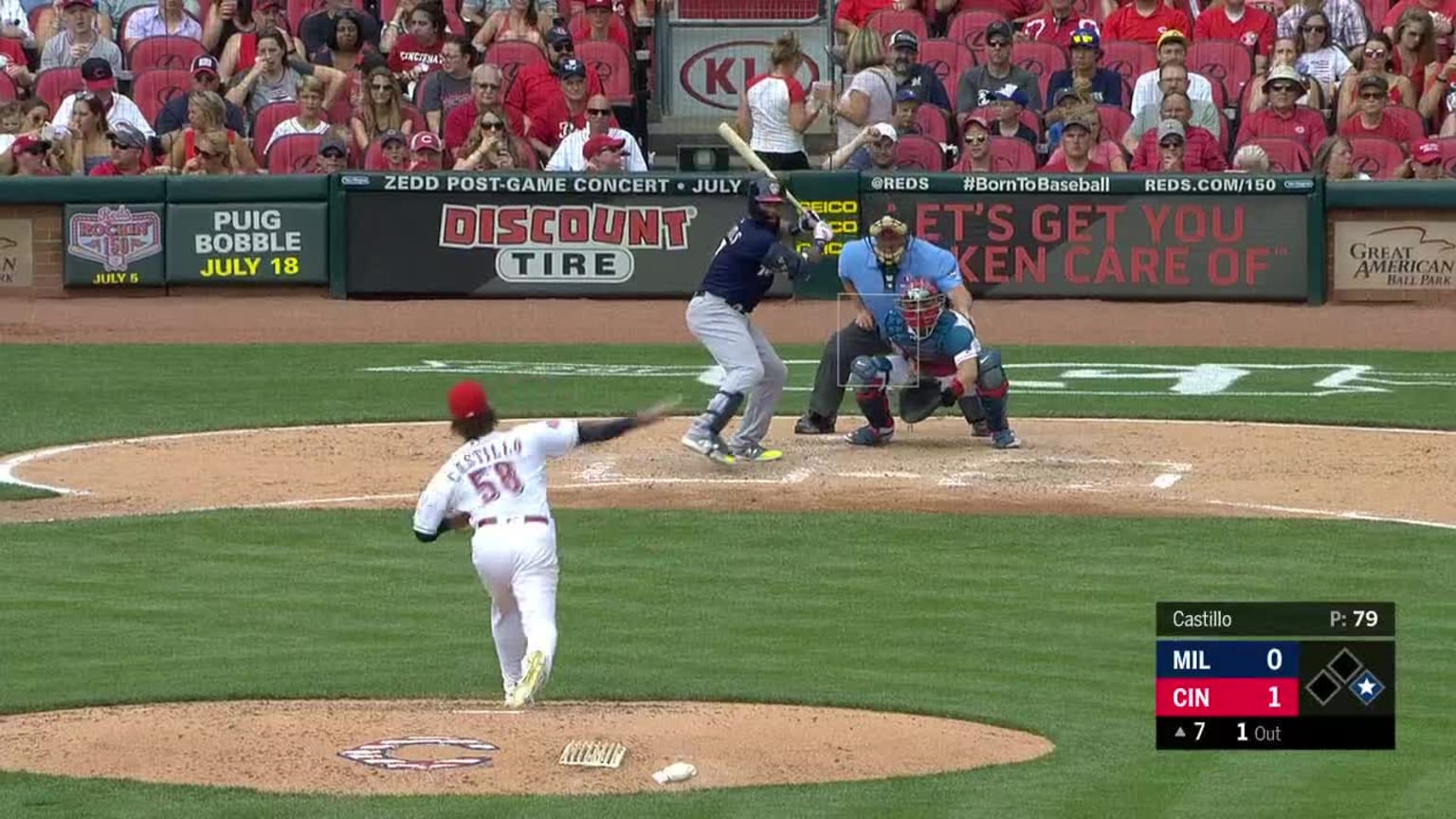 Eric Thames flies out to right fielder Yasiel Puig. | 07/04/2019 ...