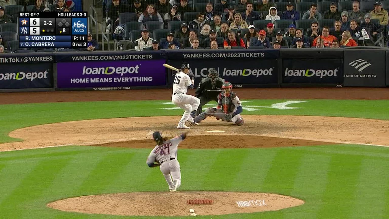 Oswaldo Cabrera lines out to left fielder Yordan Alvarez. | 10/23/2022 ... Oswaldo Cabrera lines out to left fielder Yordan Alvarez. | 10/23/2022 ...