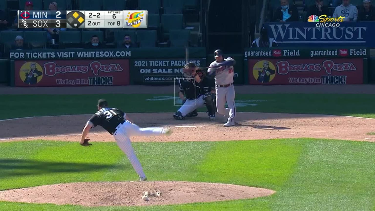 Josh Donaldson pops out to shortstop Tim Anderson. | 05/13/2021 ...