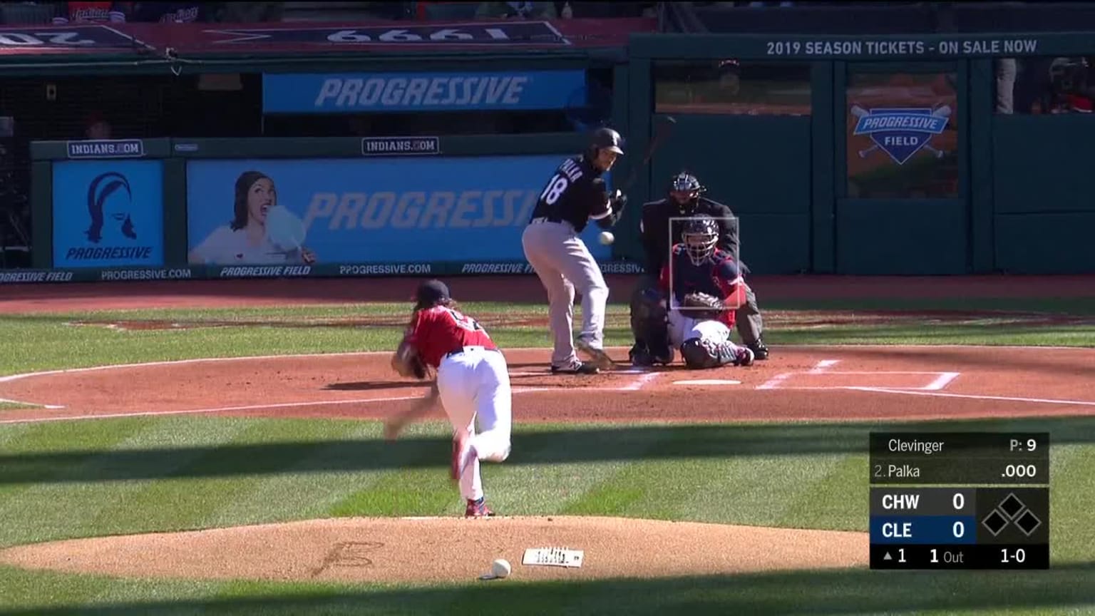 Mike Clevinger Swinging Strike to Daniel Palka | 04/01/2019 | Boston ...