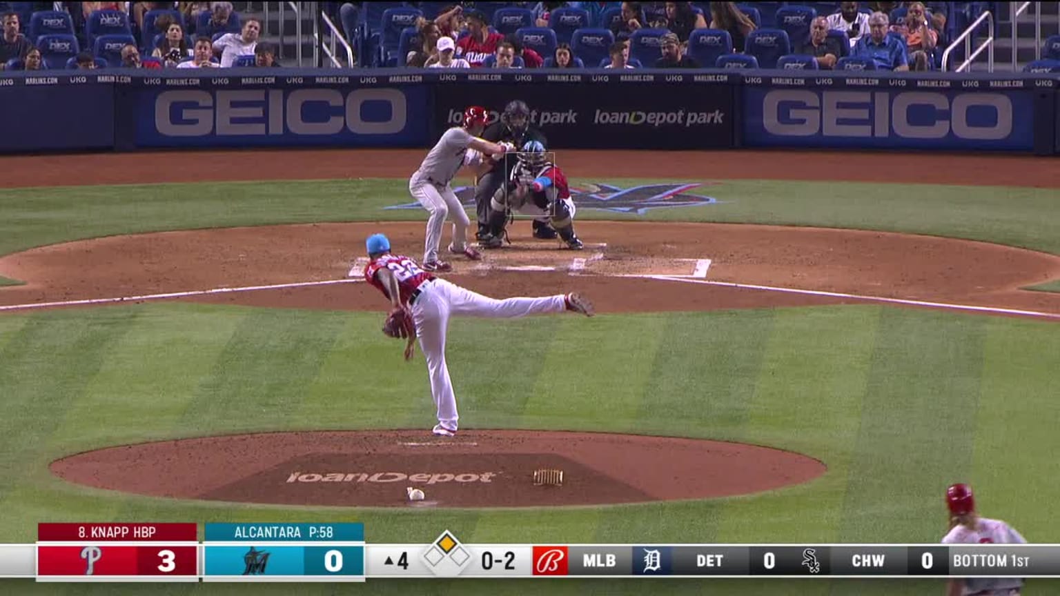 Andrew Knapp called out on strikes. | 10/01/2021 | Milwaukee Brewers