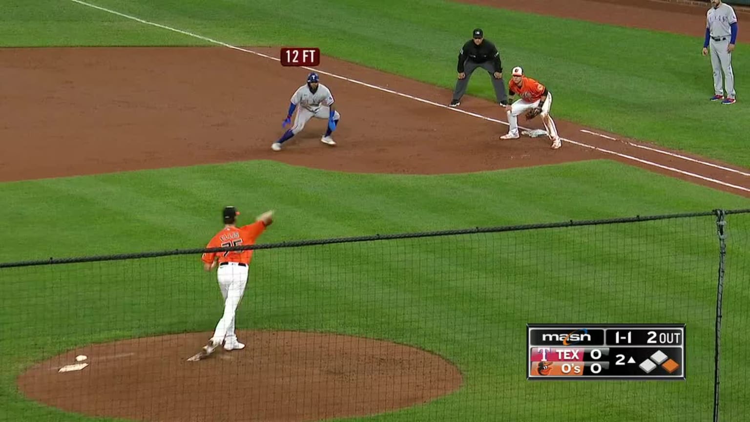 Pickoff Attempt 1B | 09/25/2021 | MLB.com