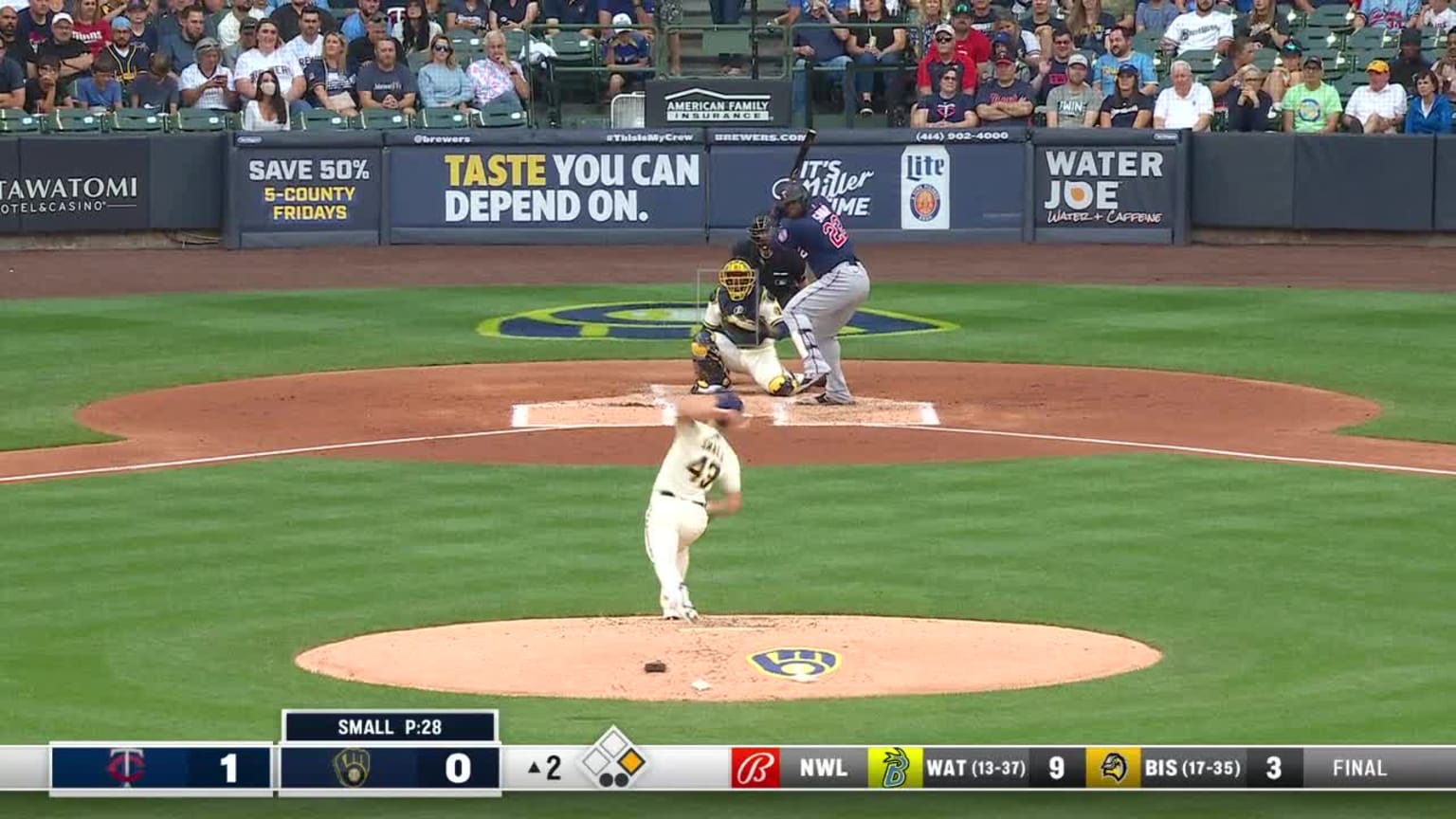 Ethan Small Ball to Miguel Sano | 07/26/2022 | MLB.com