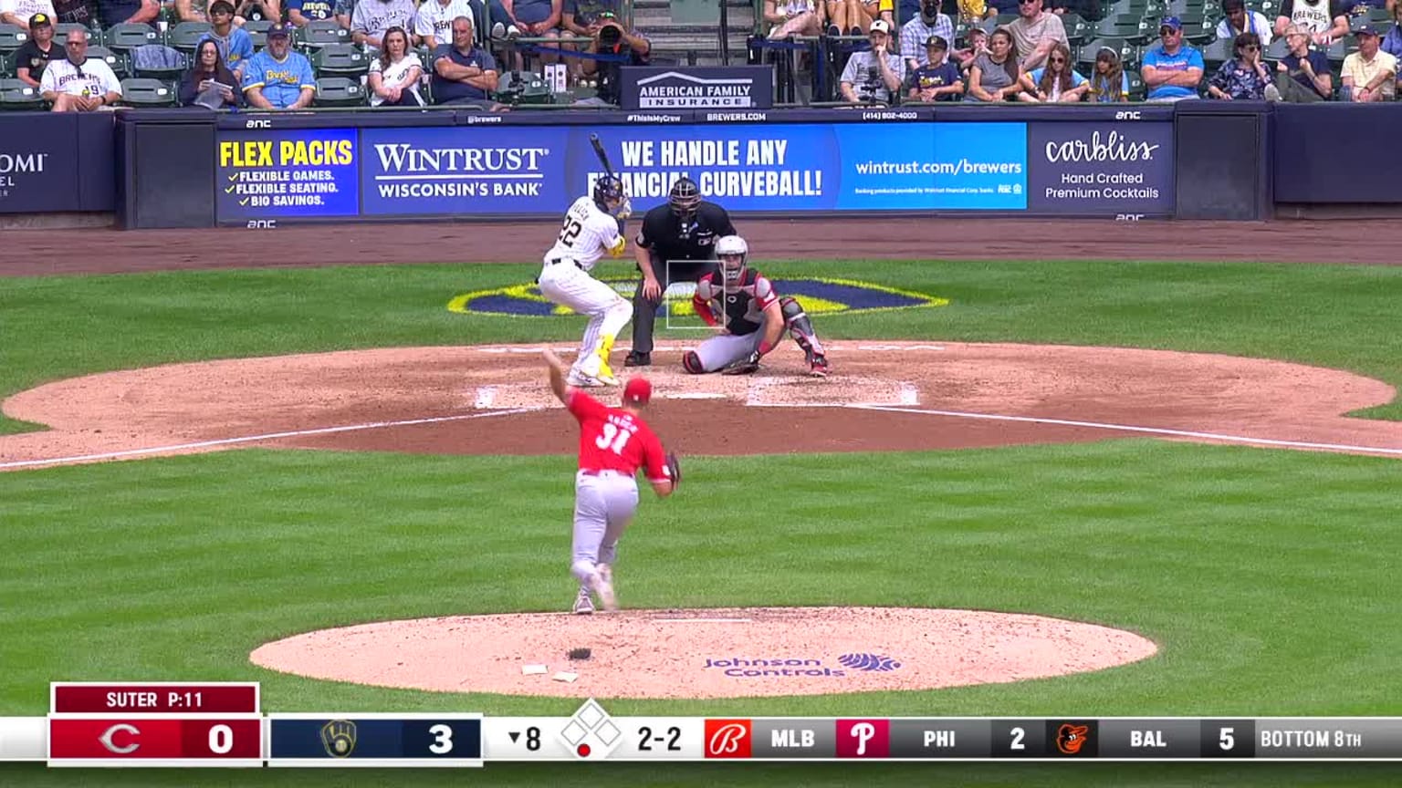 Christian Yelich grounds out, shortstop Elly De La Cruz to first baseman Jeimer Candelario. | 06 ...