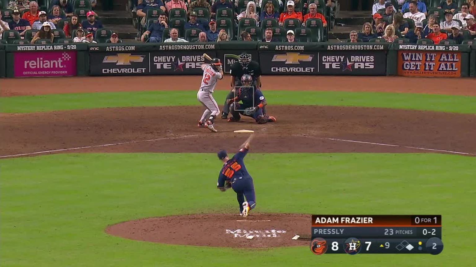 Ryan Pressly Ball to Adam Frazier | 09/18/2023 | MLB.com