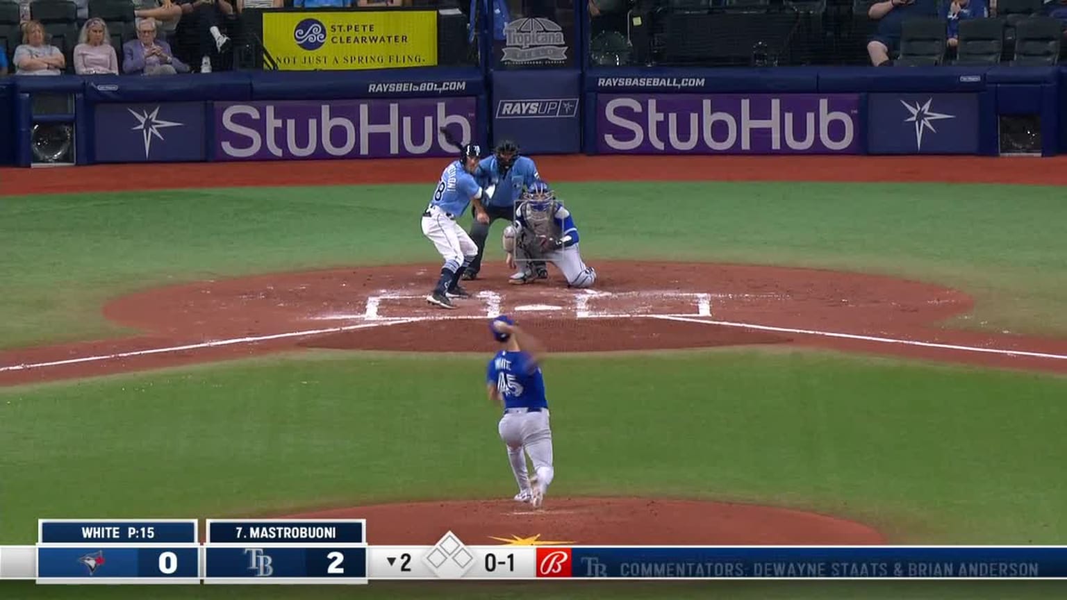 Mitch White Foul to Miles Mastrobuoni | 09/23/2022 | MLB.com