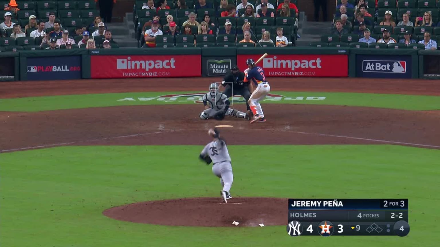 Jeremy Peña singles on a ground ball to right fielder Juan Soto. | 03 ...