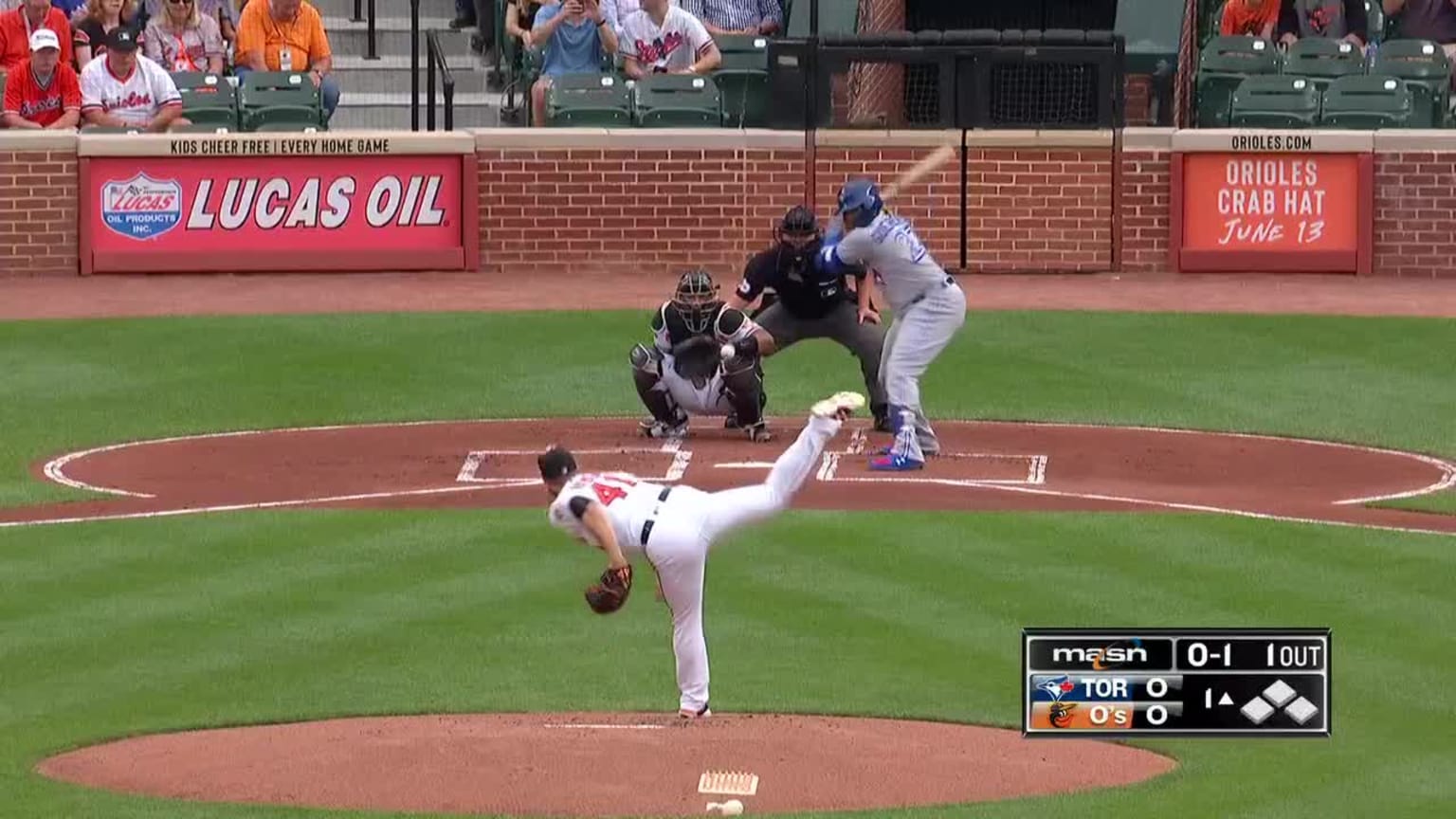 David Hess Strike tirándole to Vladimir Guerrero | 12/06/2019 | Los ...