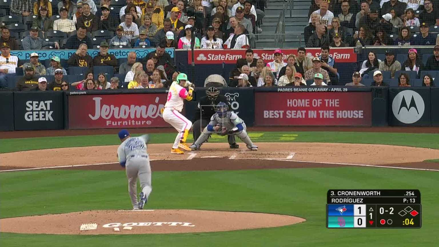 Jake Cronenworth called out on strikes. | 04/19/2024 | San Diego Padres