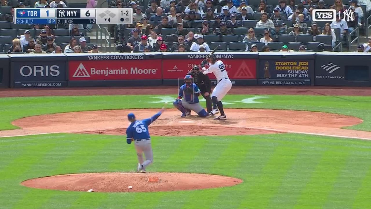 Aaron Judge singles on a line drive to right fielder George Springer ...