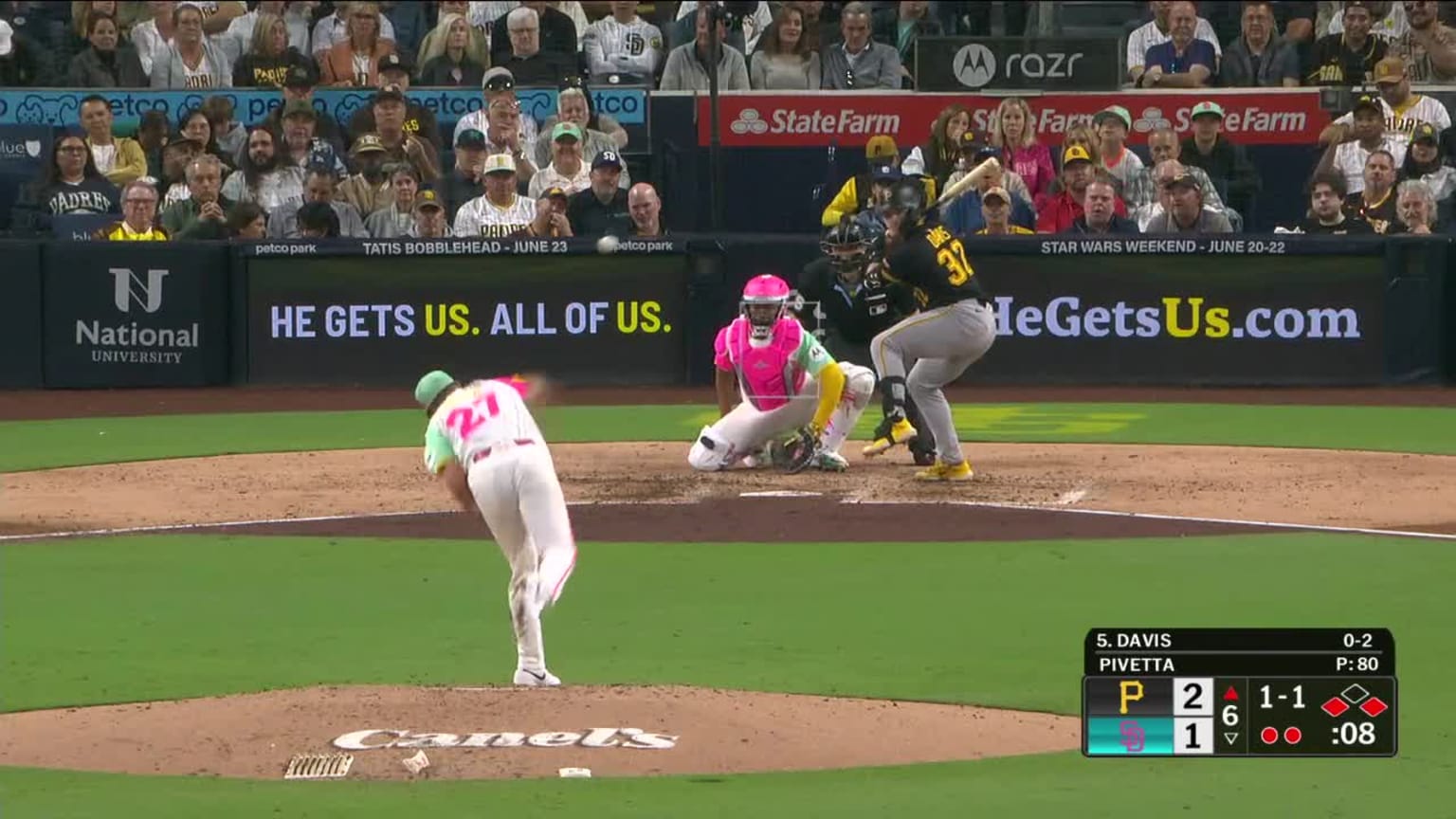 Henry Davis pops out to third baseman Manny Machado. | 05/30/2025 | MLB.com