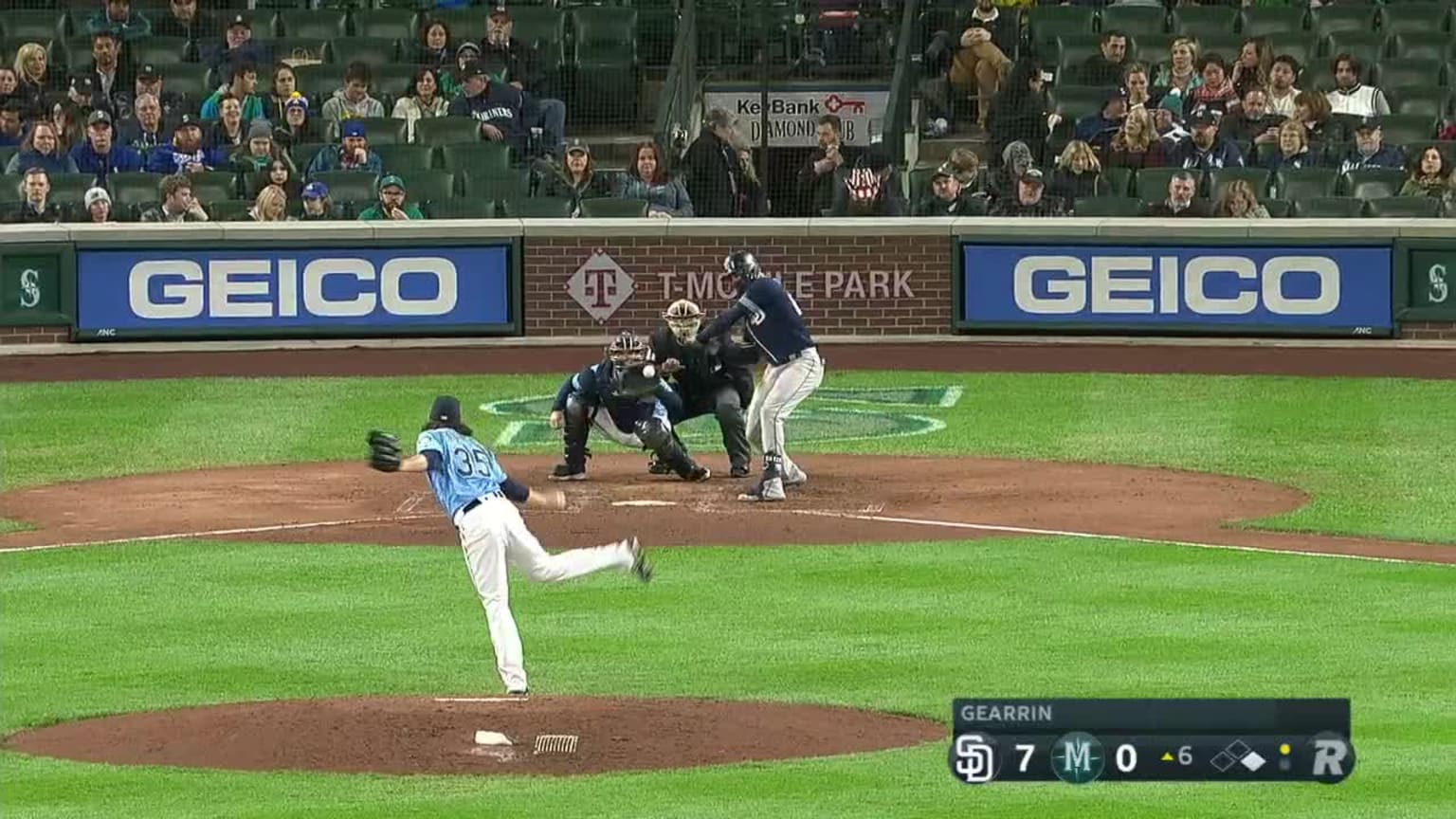 Cory Gearrin Called Strike to Fernando Tatis Jr. | MLB.com