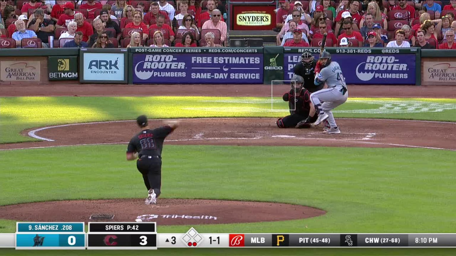 Ali Sánchez reaches on a fielding error by shortstop Elly De La Cruz ...
