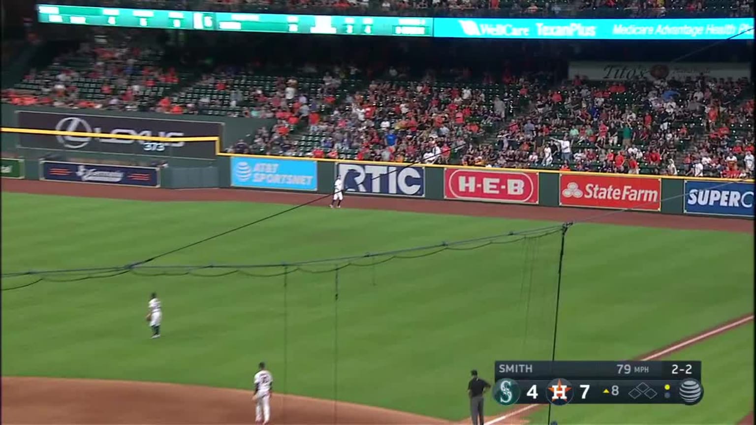 Kyle Seager homers (11) on a fly ball to right field. | 06/06/2018 ...
