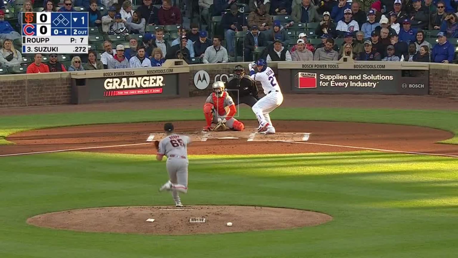 Seiya Suzuki reaches on a fielding error by shortstop Willy Adames ...
