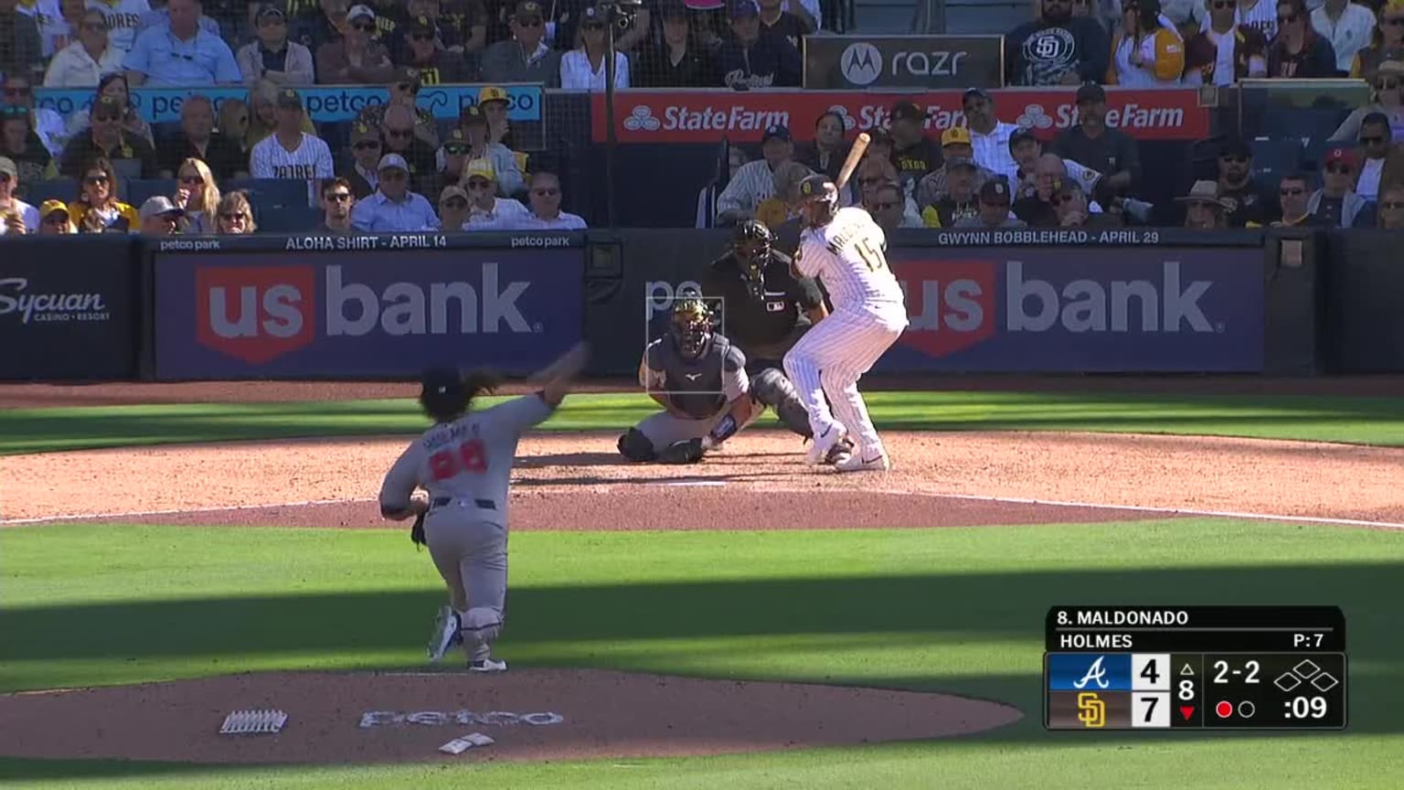 Martín Maldonado strikes out swinging. | 03/27/2025 | MLB.com