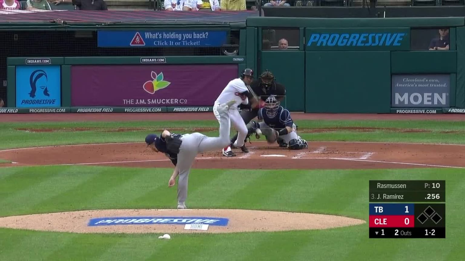 Jose Ramirez strikes out swinging. | 07/24/2021 | Seattle Mariners